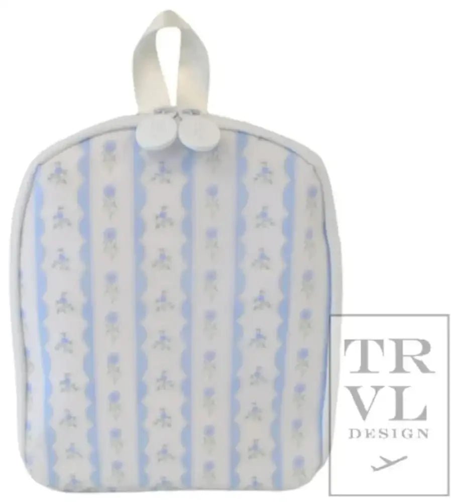 TRVL BRING IT Lunch Bag- RIBBON FLORAL BLUE – Hampton James Clothing